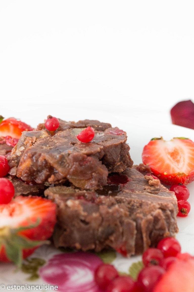Spotted Dog Cake. Kirju koer – Estonian Cuisine. Eesti Toit.