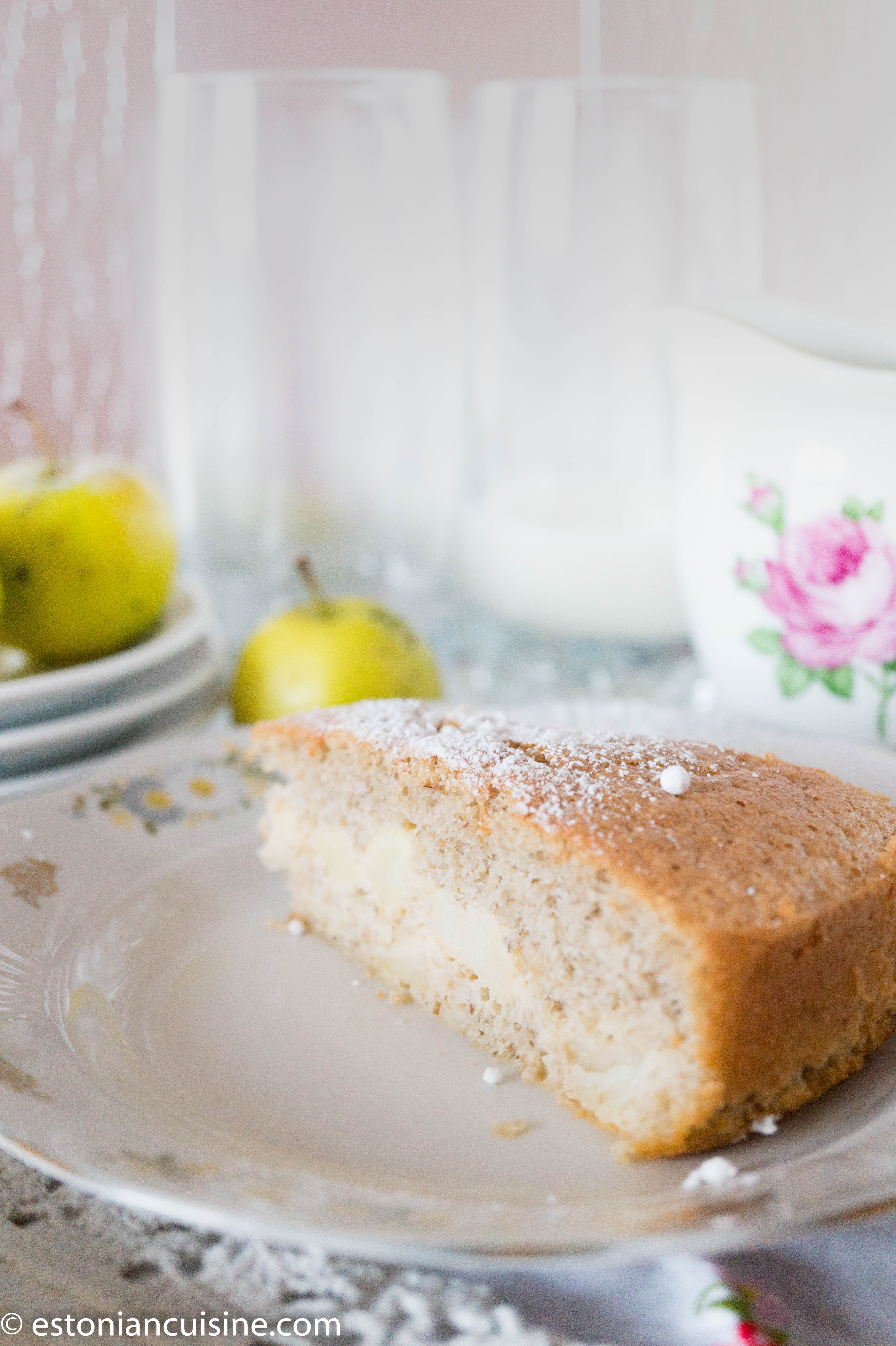 Very Simple Juicy Apple and Barley Flour Cake. Õuna- odrajahukook ...