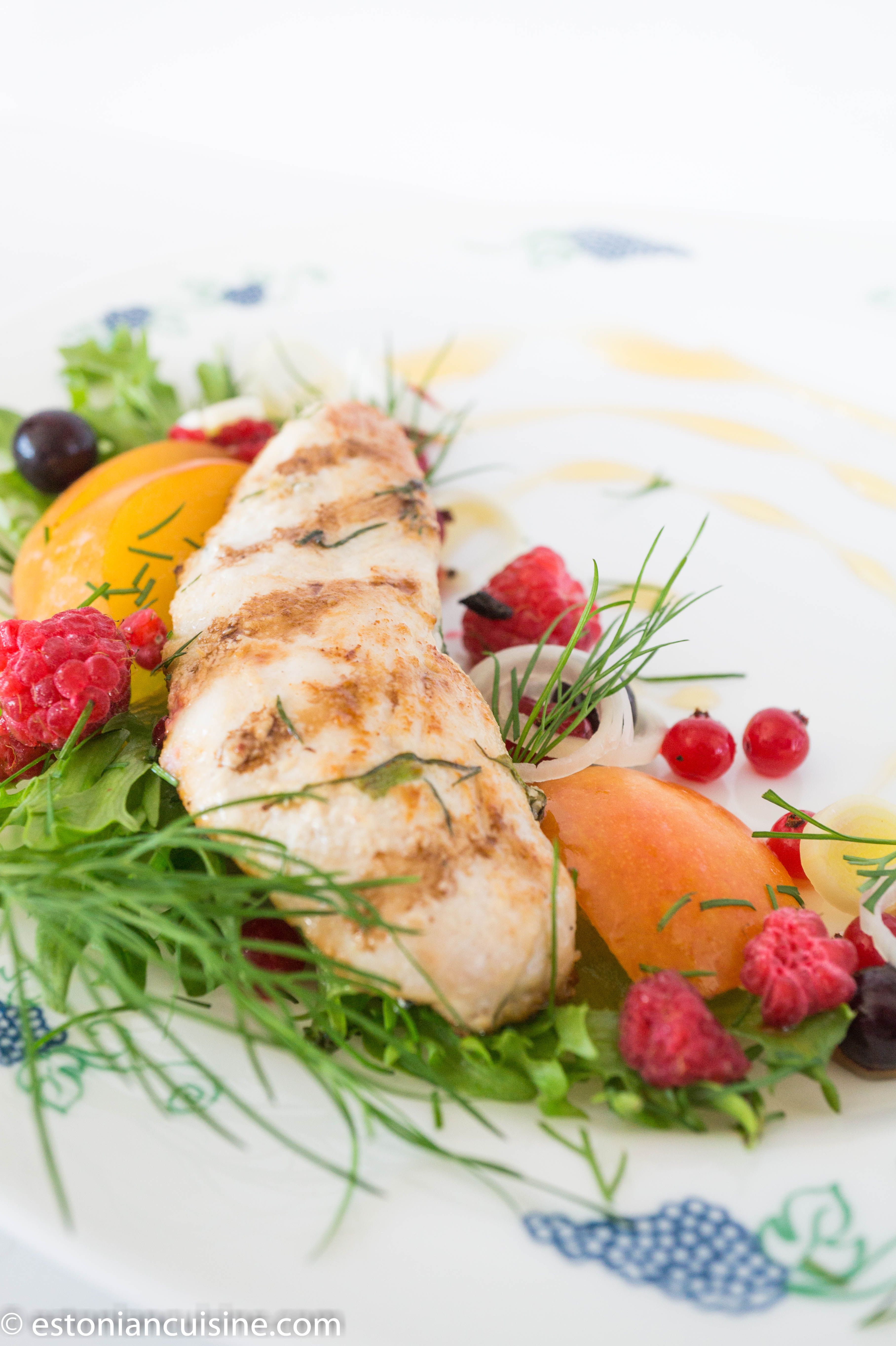 Grilled Chicken fillet with Dill and Kefir Marinade. Kana tilli ja ...